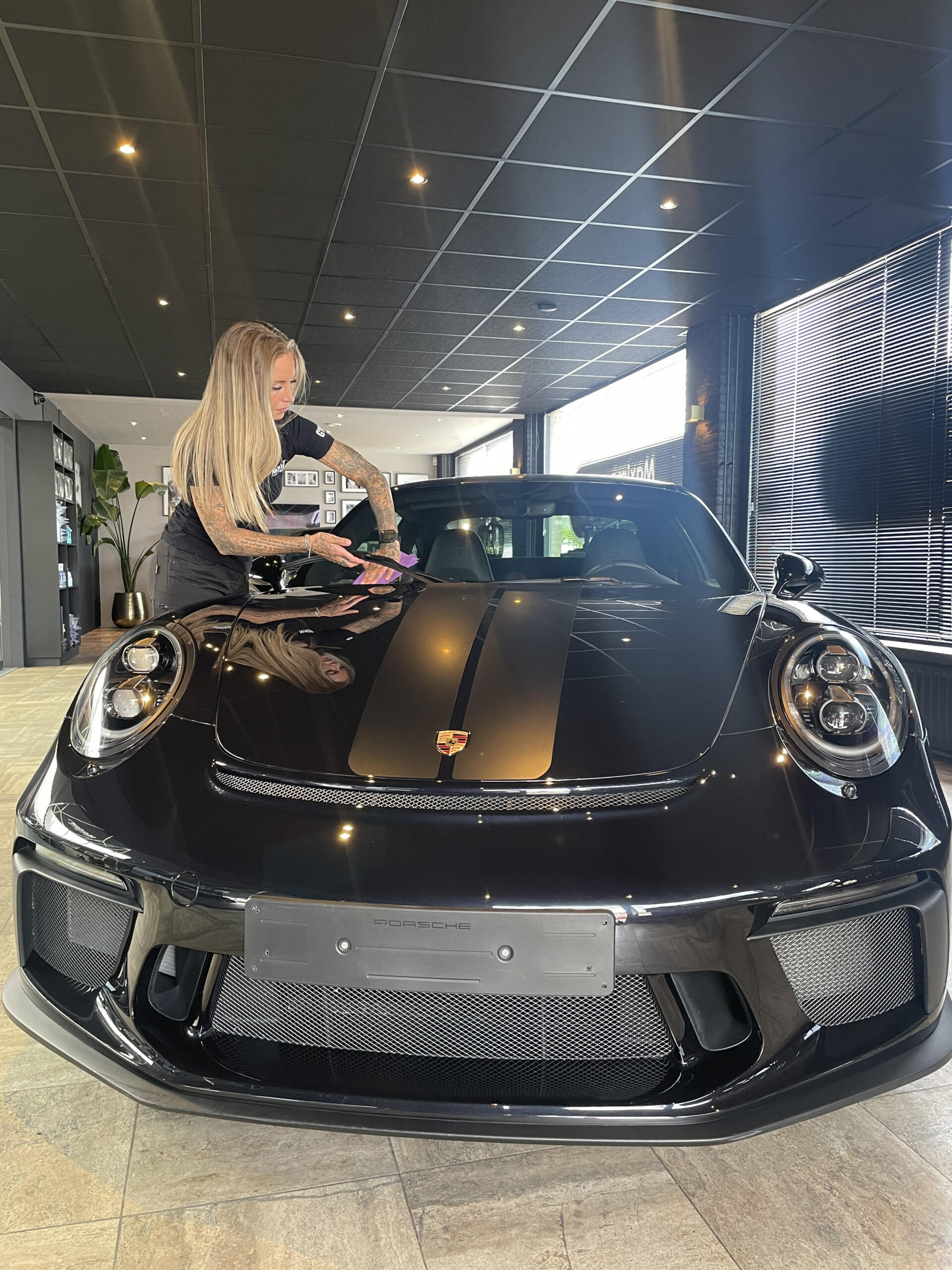 Projecten - Porsche GT3 Touring - Maxime Car Cleaning